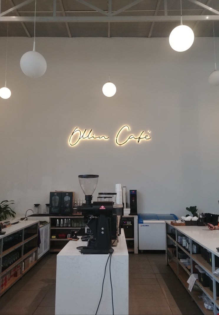 171번째, 호치민 카페 추천 떤미 시장 근처 크고 쾌적한 올린 커피 Ollin Coffee : 네이버 블로그