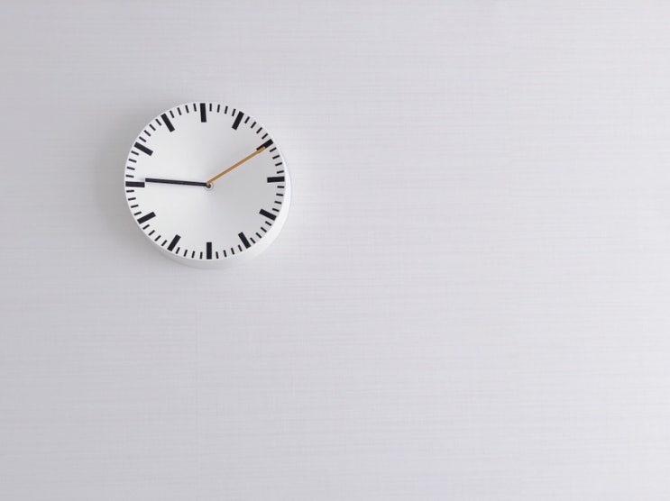 [인테리어] 덴마크 디자인 브랜드 HAY ANALOG CLOCK #헤이#헤이시계#헤이아날로그클락#헤이벽시계 : 네이버 블로그