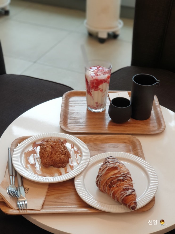 인천송도여행카페 커피휘엘 송도점 커피가 맛있는 집 착한양카페투어 네이버 블로그