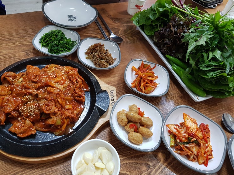 성남시립의료원맛집 꽃돼지양푼이네 런치타임 쌈밥 And 철판두루치기 완벽해 네이버 블로그