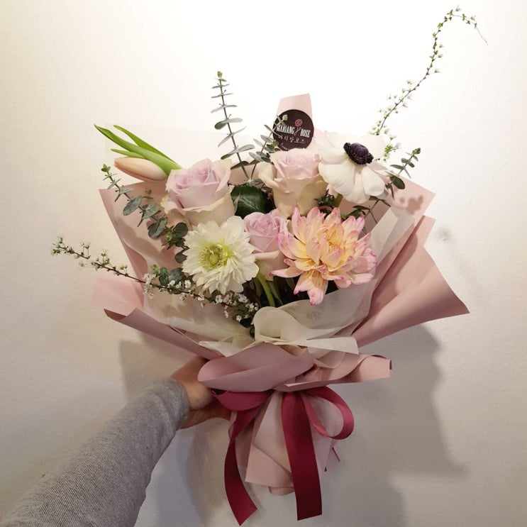 Mariangrose 여자친구 파스텔톤 미니 꽃다발 여자친구 선물 기념일선물 연남동꽃집 홍대꽃집 상암동꽃집