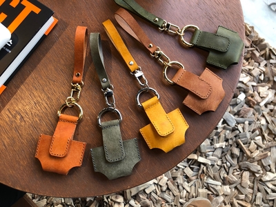 (문래동MOMU가죽공방) 가죽에어팟케이스 출시 : 네이버 블로그