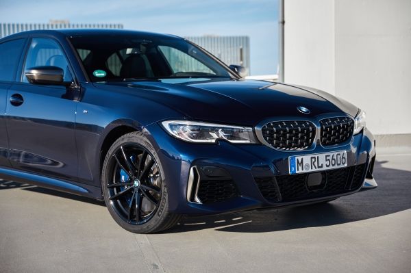 THE 3 – BMW NEW 320i 출시 : 네이버 블로그