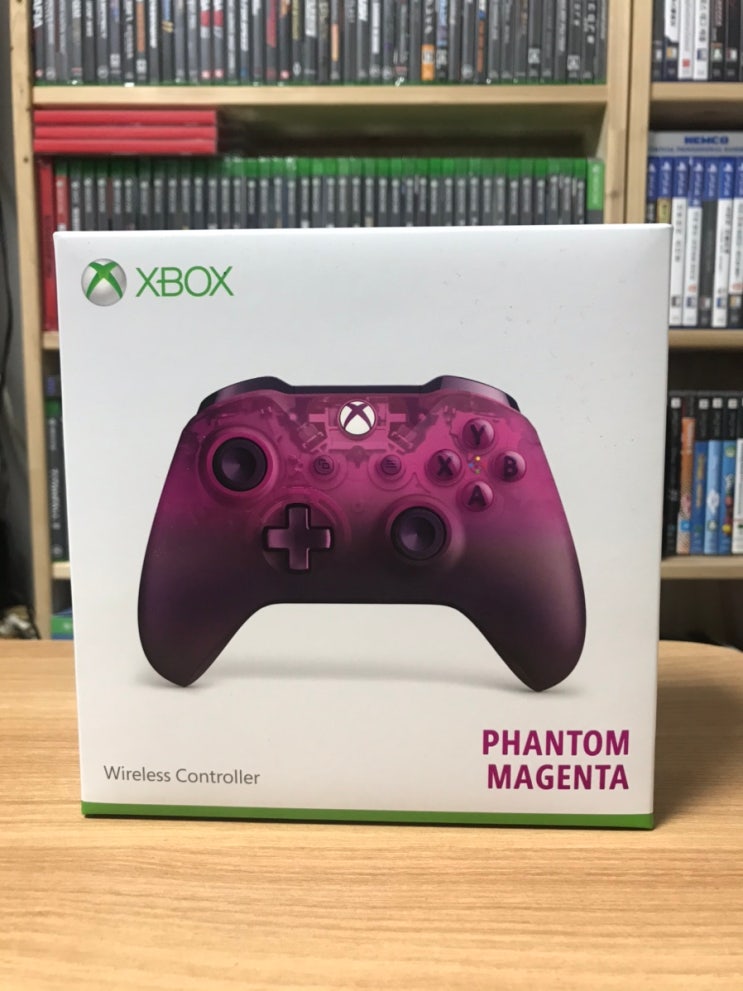 Xbox One Wireless Controller - Phantom Magenta Special Edition unboxing ...