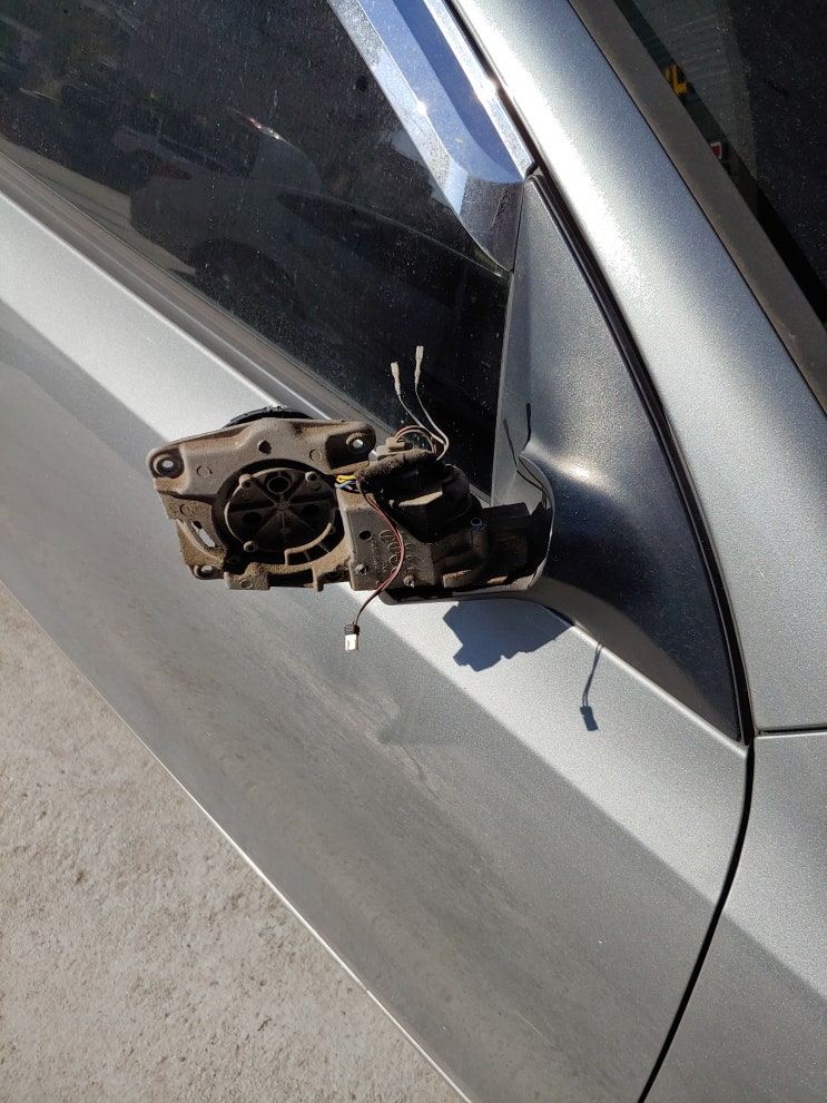 수원 정비소 현대 I30 사이드미러 백미러 분해 수리 작동불량 고장 수리 사이드미러 모터 기어 파손 꺽임 접힘 펴짐 폴딩 고장 수리 전문 전문점 기가모터스 네이버 블로그