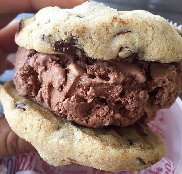 UCLA 디저트 맛집 아이스크림 샌드위치 디디리스(Diddy Riese) : 네이버 블로그