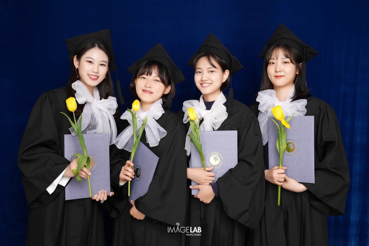 학사복우정 성신여대 간호학과 졸업 기념 학사복 유니폼 우정사진 By 왕십리사진관 이미지랩 네이버 블로그