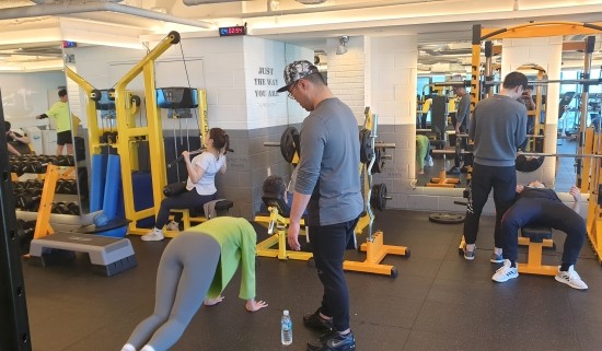 S휘트니스 Pt 회원님~서귀포pt서귀포피티서귀포헬스장서귀포헬스신서귀포pt신서귀포헬스서귀포스피닝서귀포휘트니스