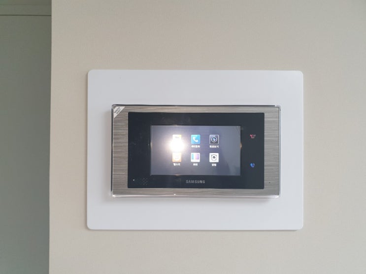 [삼성 비디오폰 SHT-3527XM] 마포구 신공덕동 브라운스톤공덕아파트 오래된 고장난 구형 제품을 삼성 디지털 7인치 비디오폰 SHT-3527XM 인터폰 초인종 교체 설치 ...