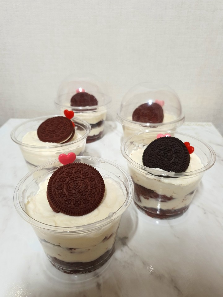 [홈베이킹_노오븐] 오레오 레드벨벳 컵케이크 만들기 : 네이버 블로그