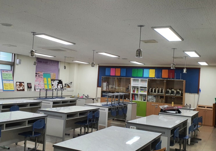 과학실 천정형 전동전선릴콘센트 자동전선릴 천정매립형 전동릴콘센트 서산명지중학교 네이버 블로그