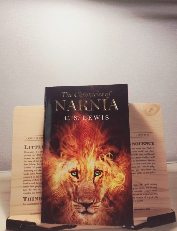 The Chronicles of Narnia (The lion, the Witch, and the Wardrobe) - C.S ...