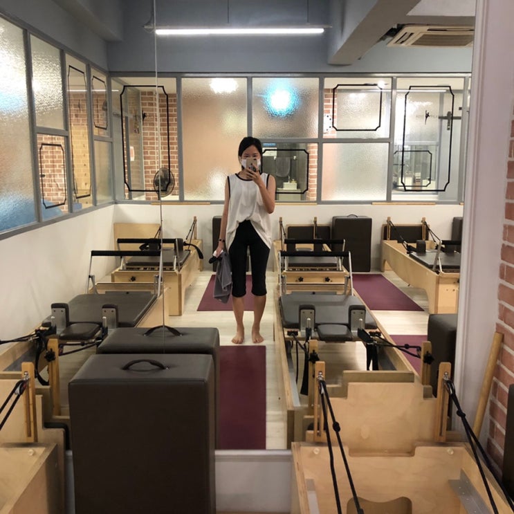 기구필라테스 친구들과 함께 로즈필라테스 증미점에서 전신운동 되는 필라테스 리포머 체험 해 보았어요 비하인드 3년 만에