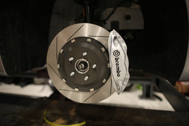 더뉴 그랜져ig 브렘보 cts-v 4p 캘리퍼 + 인터알 380mm 플로팅 디스크 + 리어 인터알 355mm 플로팅 디스크 확장 / 제이튠 : 네이버 블로그