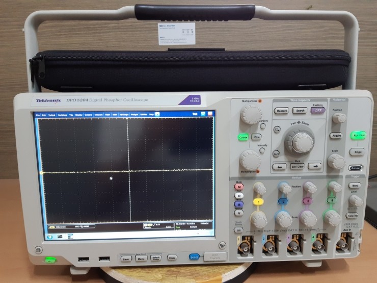오실로스코프 Digital Oscilloscope DPO5204(Tektronix) 중고 계측기 판매/렌탈/매입/수리 : 네이버 블로그