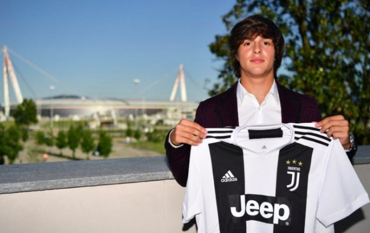 [선수 소개] 맨시티에서 보여줄 모습이 기대된다 "파블로 모레노" : 네이버 블로그