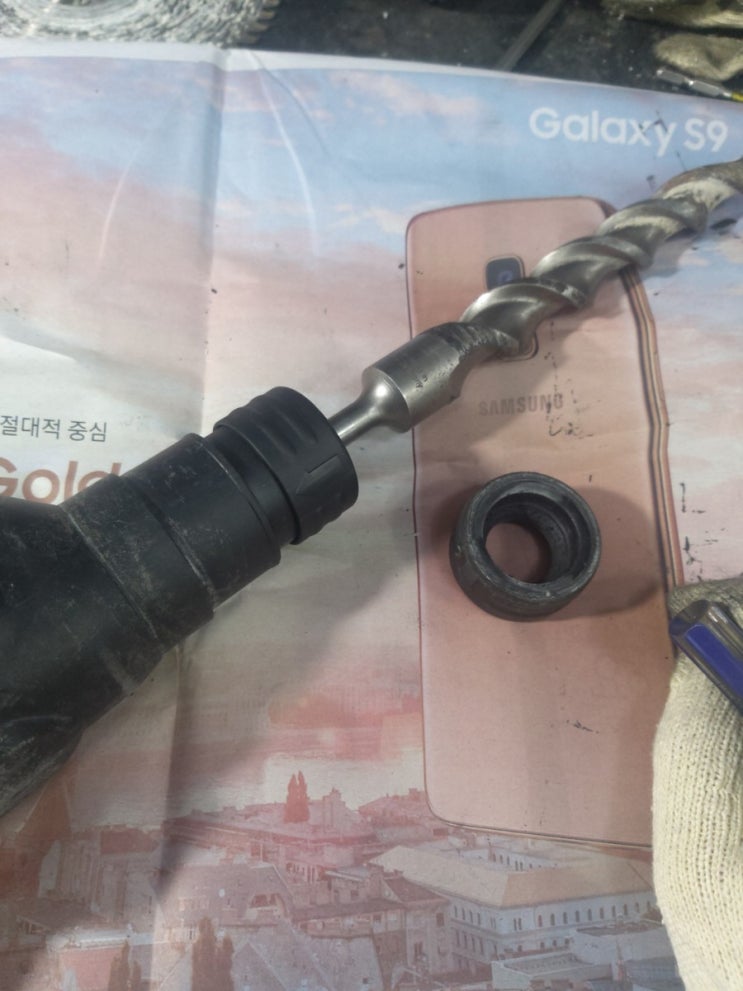 DEWALT 디월트 18V 충전 로타리햄머 DCH133 비트 빠짐 수리 : 네이버 블로그