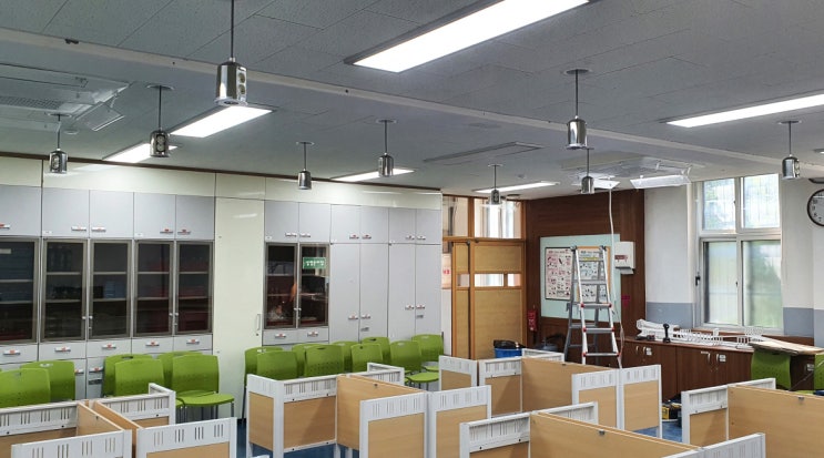 과학실 전동전선릴콘센트 기술실 수동전선릴콘센트 설치 완료 아현중학교 네이버 블로그