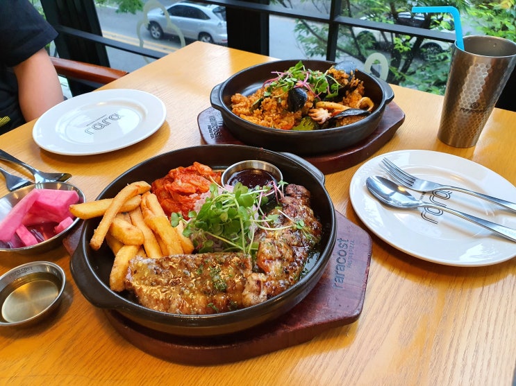 전주신시가지맛집 라라코스트 삼겹살 스테이크 해산물 필라프 고르곤졸라 피자 놀이방 유아방 수유실 키즈존 완비 음식점 메뉴추천