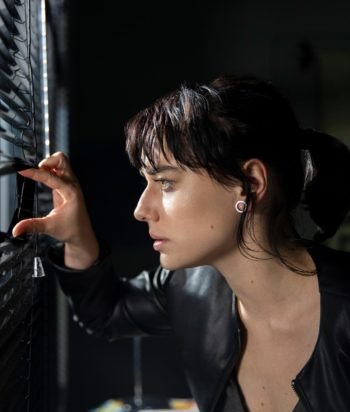 [배우] 리얼리티 Z , Reality Z , 니나 역 배우 , 아나 하트만 Ana Hartmann , Netflix 넷플릭스 ...