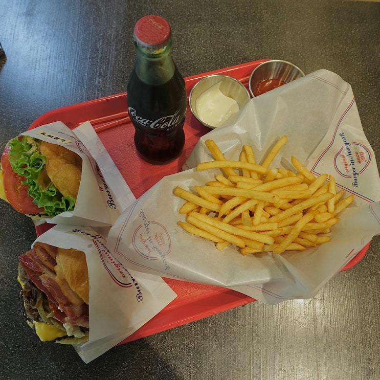 창원 가로수길 맛집 ‘버거인뉴욕 수제버거로 정성가득 버거집 네이버 블로그