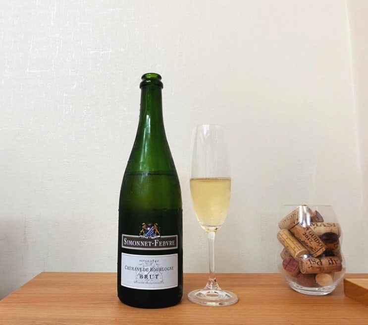 [와인] 시모네 페브르, 크레망 드 부르고뉴 브뤼 (Simmonet-Febvre, Cremant de Bourgogne Brut ...