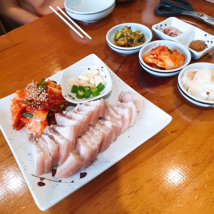 가평 아난티코드 근처 맛집 막국수 편육맛집 네자매 평강막국수 아기의자o 네이버 블로그