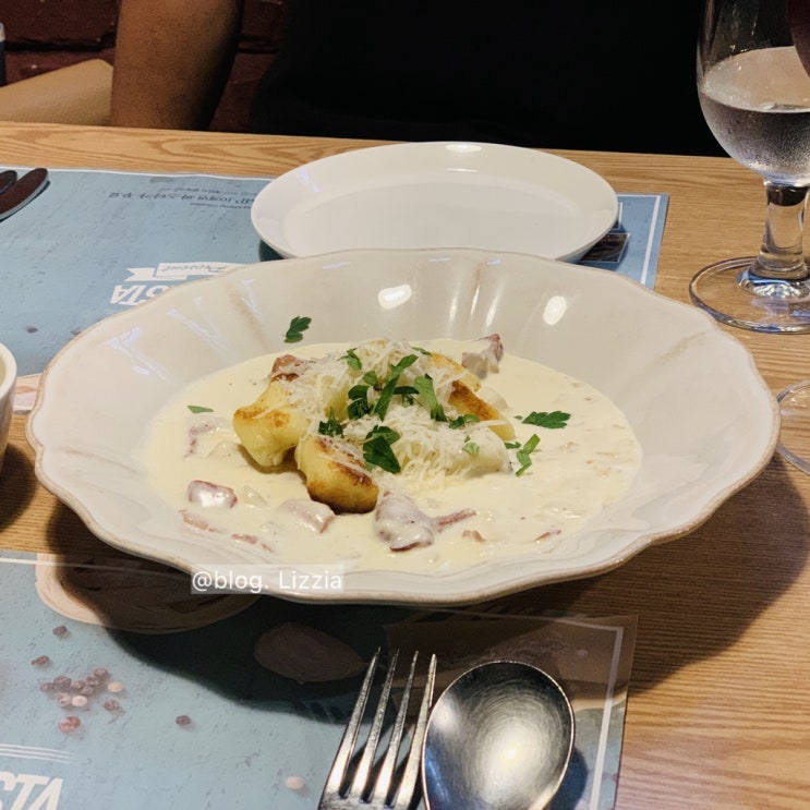 분위기가 좋은 상수 파스타 맛집 수지감자뇨끼까지 맛있다 수지앤파스타 네이버 블로그
