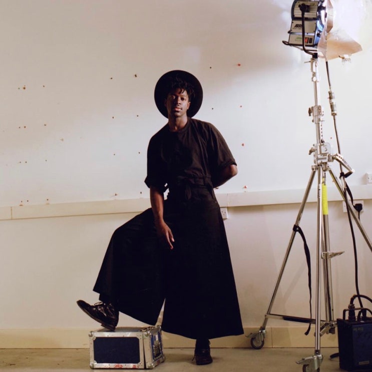 새벽 감성 노래 추천 Moses Sumney - Plastic 가사 해석 : 네이버 블로그