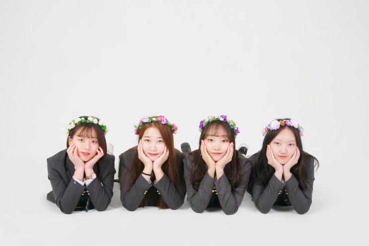 여름방학 전절친과 함께 남겨보는 우정 이미지사진 With 수상한사진관 안양점 안양사진관 안양이미지사진 안양우정사진
