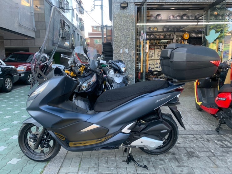 혼다 pcx 신차 입고!! 바로 출고 가능!! : 네이버 블로그