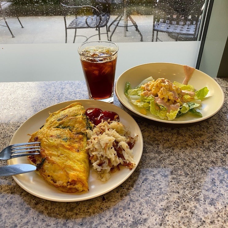 UCLA 식당 탐방🍽 1편! UCLA의 자랑 Dining halls💕 : 네이버 블로그