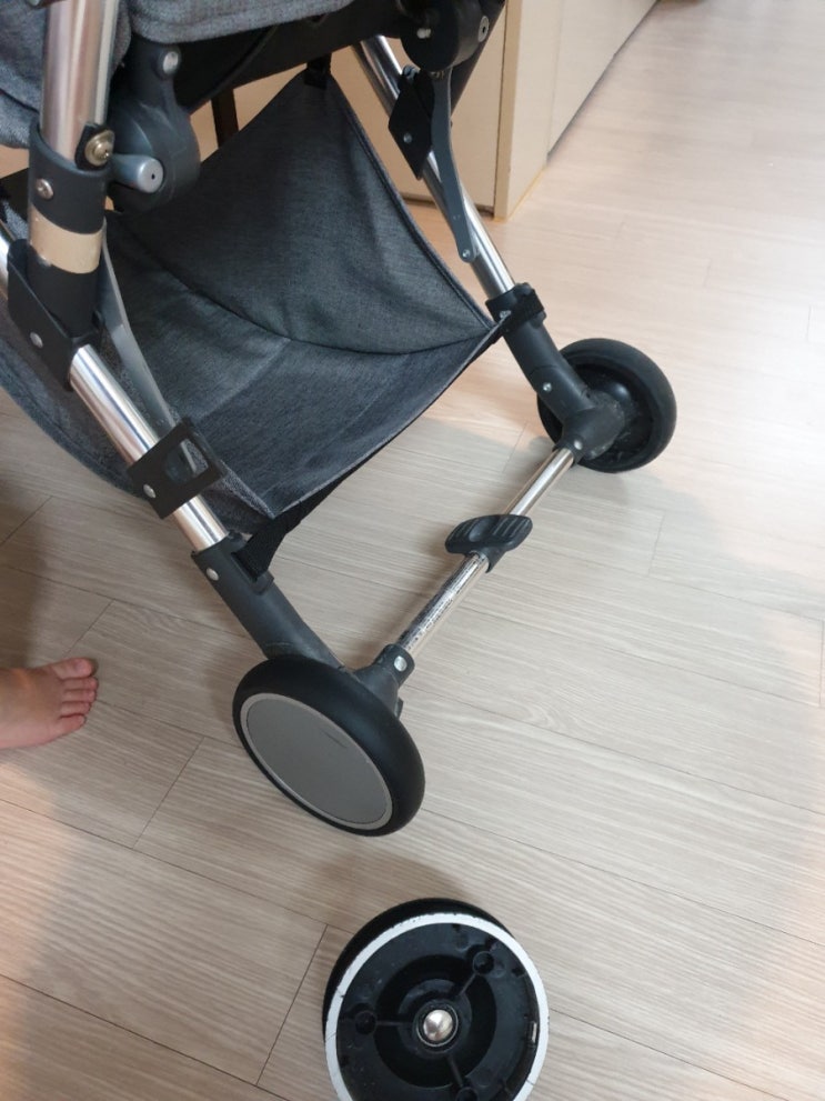 [RYAN 리안 레오 휴대용 유모차] 뒷바퀴 AS 후기... ㅎ[스트롤러 Stroller 031-318-1008] : 네이버 블로그