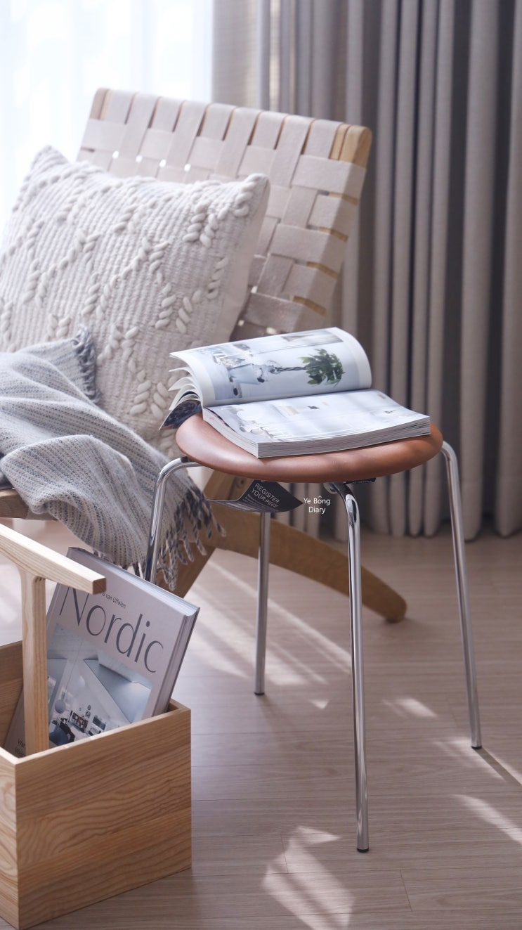 노르딕네스트 프리츠 한센 닷 스툴 후기 ( Fritz Hansen Dot stool 후기 ) : 네이버 블로그