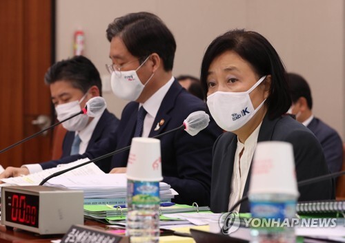 중소기업 소득세·법인세 감면 적용기한 2년 연장특별세액감면 적용 기간 늘려주기로코로나19 몸살 앓던 중소기업 세금 숨통