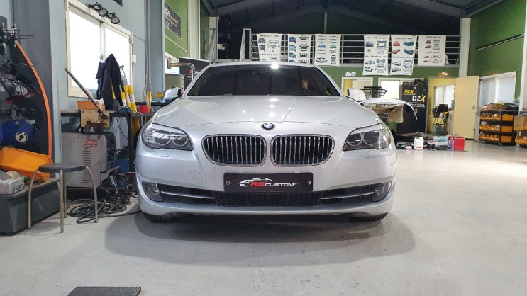 [RS 커스텀] BMW F10 528i M 팩 프런트 범퍼 작업 : 네이버 블로그