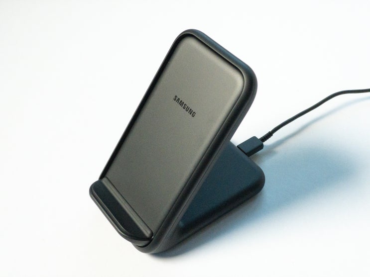 삼성전자 갤럭시노트20 울트라 초고속 무선충전기 - 고속 무선 충전 스탠드 (2019) - EP-N5200 : 네이버 블로그