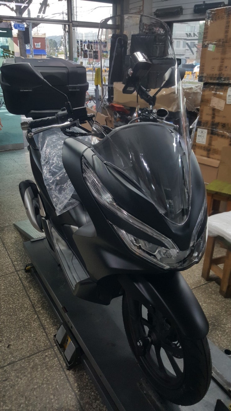 2020 혼다 더뉴pcx 125 맷블랙컬러 신차 출고 혼다 더뉴pcx 125 배달대행용 튜닝 부산대왕모터스 네이버 블로그
