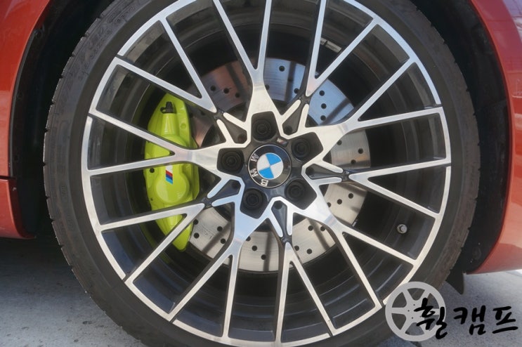 부산휠수리 부산캘리퍼도색 자동차휠도색 Bmw M2 브레이크 캘리퍼도색 작업 연두 네이버 블로그