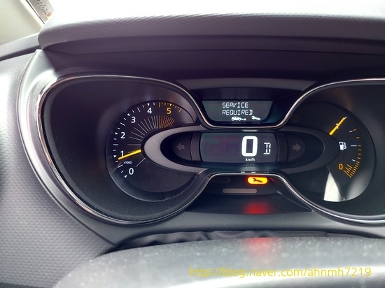 [15년식 QM3 LE]서른일곱번째 QM3 이야기! 1년만의 엔진오일 교환!!! : 네이버 블로그