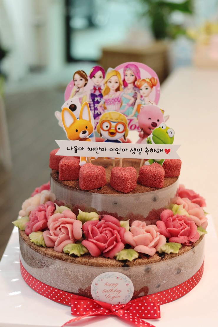 대전떡케이크 대전앙금플라워떡케이크 2단케이크 어린이집생일케이크 유치원생일케이크 앙금플라워 꽃케이크 하트설기 홍국설기 초코설기