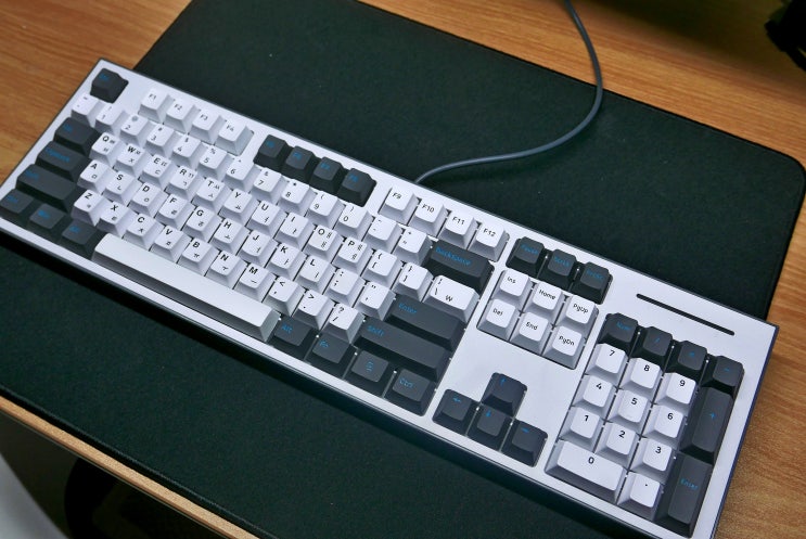 콕스 (cox) ck01 pbt 갈축 리뷰/사용기 (+ 타건영상) : 네이버 블로그