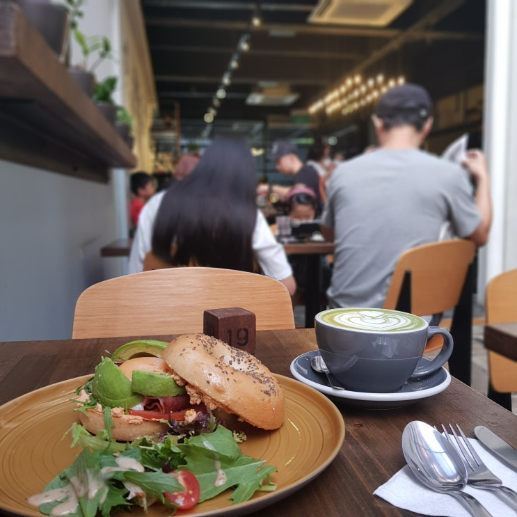 [싱가포르 Kembangan 브런치 카페] Dutch Colony Coffee Co. : 네이버 블로그