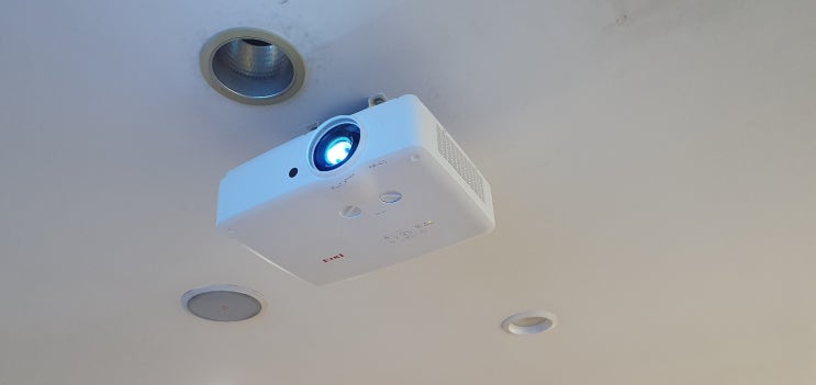 EIKI 신제품 6000안시 DS-6000X 빔프로젝터 설치기입니다!! : 네이버 블로그