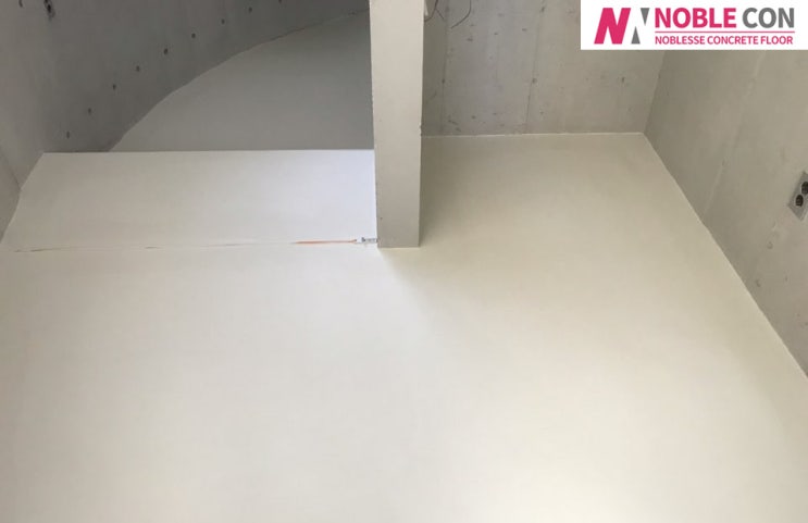 서대문구 연희동 주택바닥인테리어 원칼라에폭시 심플하고 깔끔한 노출콘크리트 빈티지바닥인테리어 시공 가격 노블콘 네이버 블로그