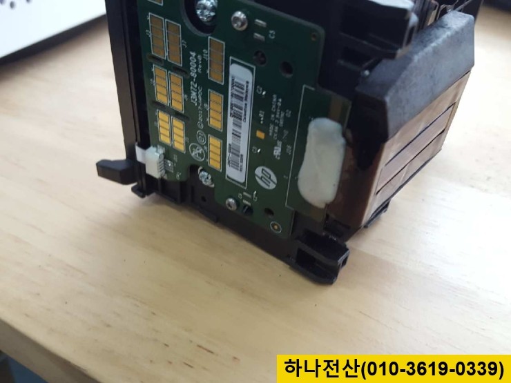 구로구무한프린터수리hp8710헤드교체수리 서울 구로구 구로동 사업장 Hp오피스젯8710 인쇄품질이상 헤드 교체 작업 출장