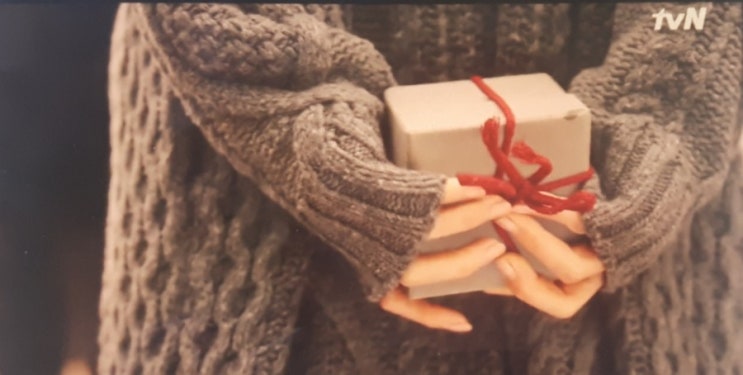 tvN '사랑의 불시착' 명품시계의 비밀키 : 네이버 블로그