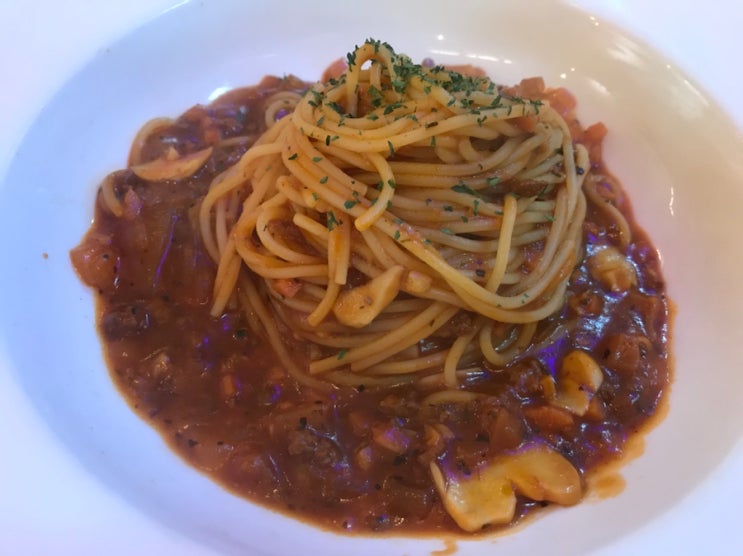 [노량진역 스파게티 스토리] 가성비 100!!! feat. 런앤건 : 네이버 블로그