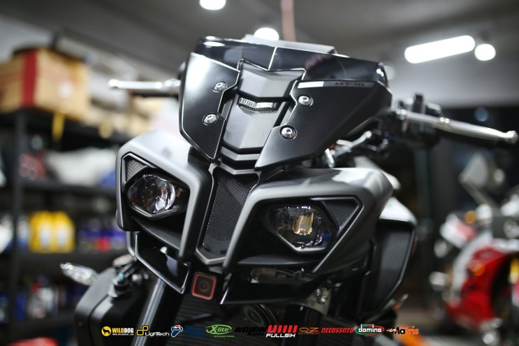 GT 타입으로도 제격인 MT 시리즈 맏 형 MT-10 신차 출고 및 3박스 장착, 야마하 창원 딜러 창원GP모터스 : 네이버 블로그