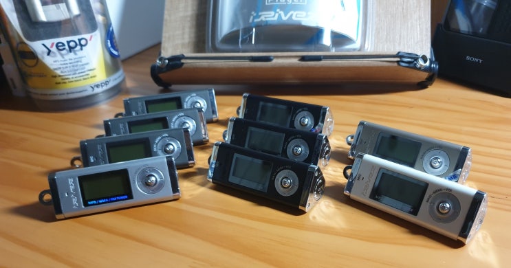 MP3도감] 2002年作 아이리버 iFP-100 프리즘 (iFP-120T, 180T, 190TC, 195TC) : 네이버 블로그